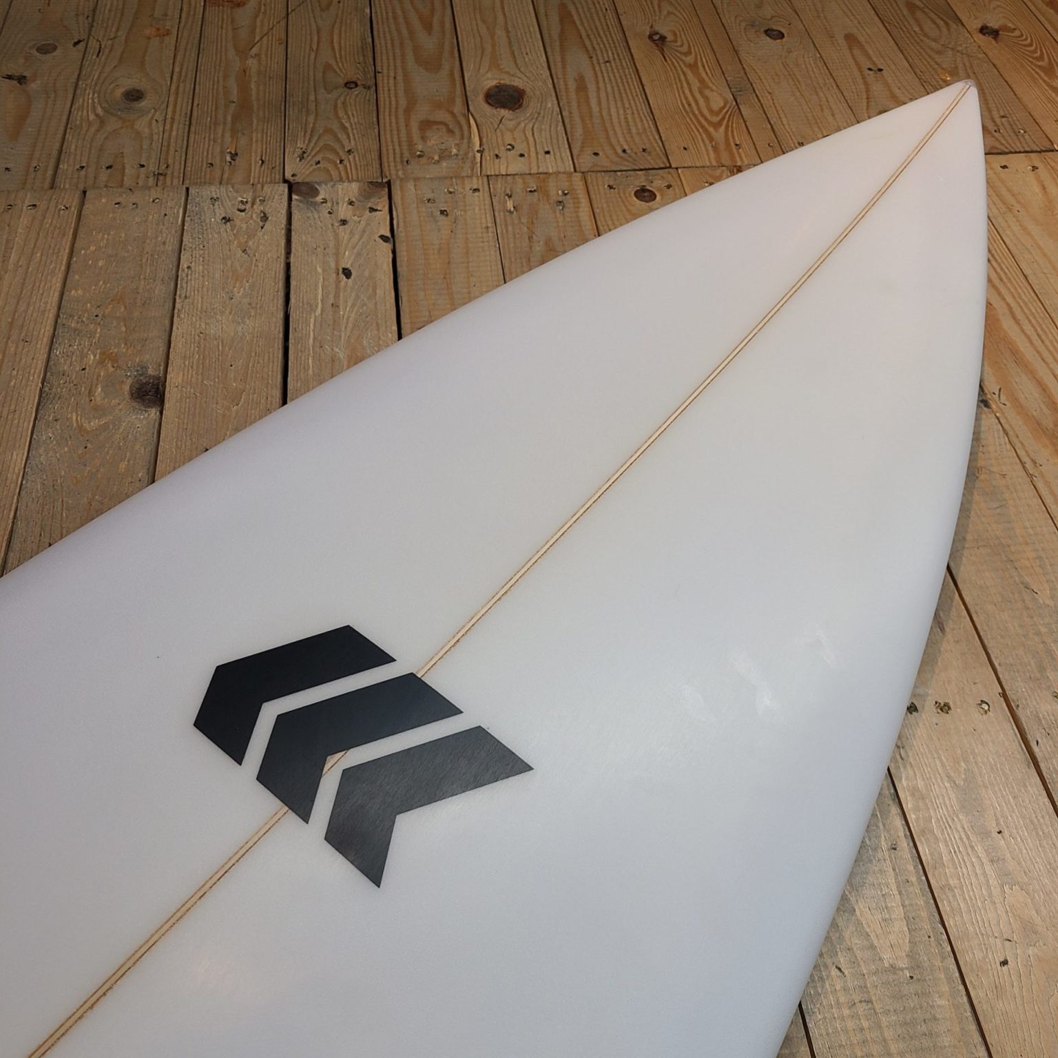中古サーフボード MINAMI surfboards x-factor / リサイクルショップ三喜「宮崎で中古品の買取・販売」