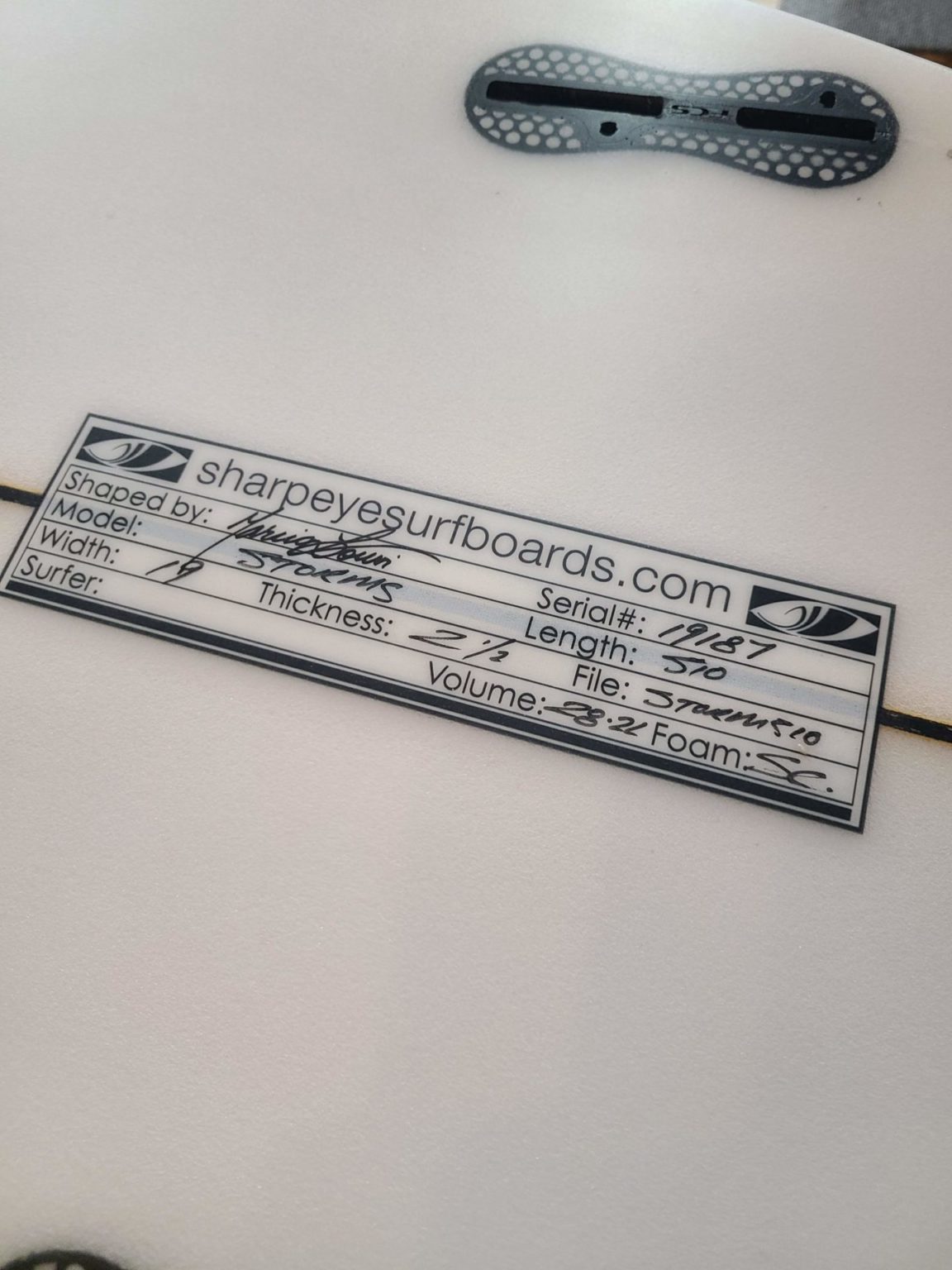 中古サーフボード sharpeye STORMS / リサイクルショップ三喜「宮崎で中古品の買取・販売」